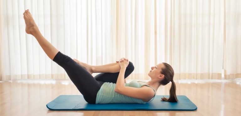 Serie original de Pilates: The one leg stretch - Marisa Rodriguez